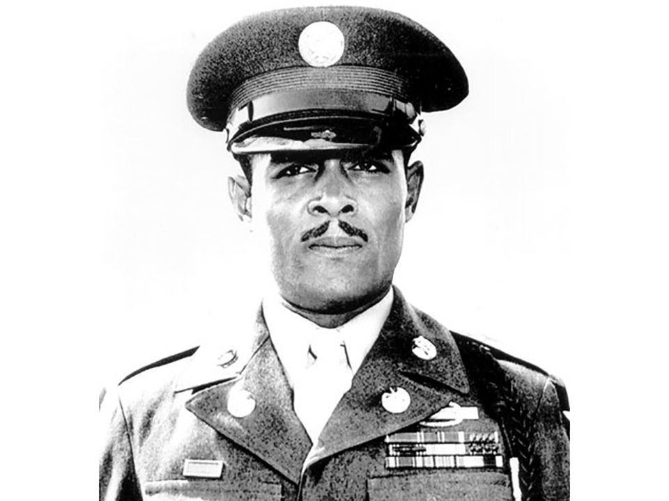 Série de Medalha de Honra #1: Sargento Edward A. Carter Jr - Ecos da ...